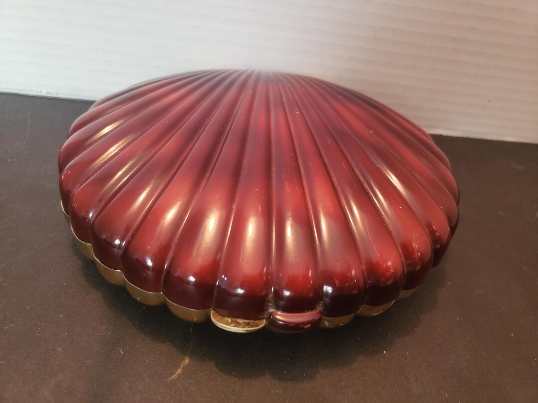 Clam Shell Compact Mirror Tortoise Faux Shell, Mirrored Compact ...