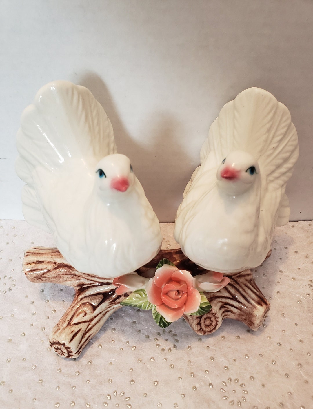 Vintage Pair of White Doves Ceramic Dove Figurine See - Etsy