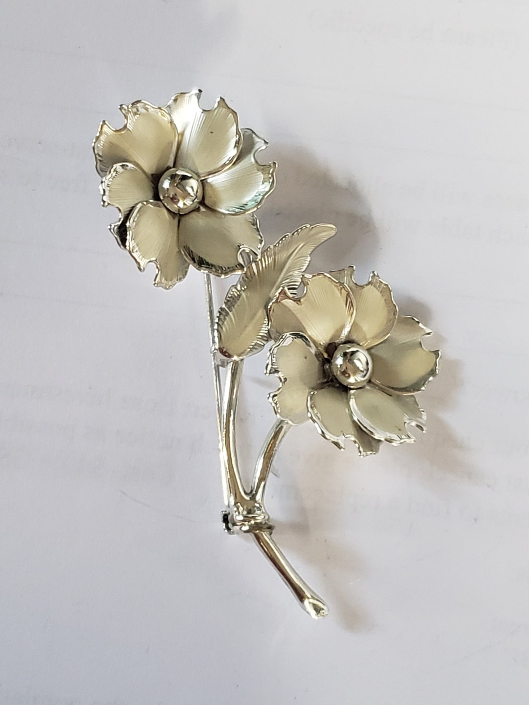 Signed Coro Silver Tone Double Daisy Floral Brooch, Brushed Silver Tone ...