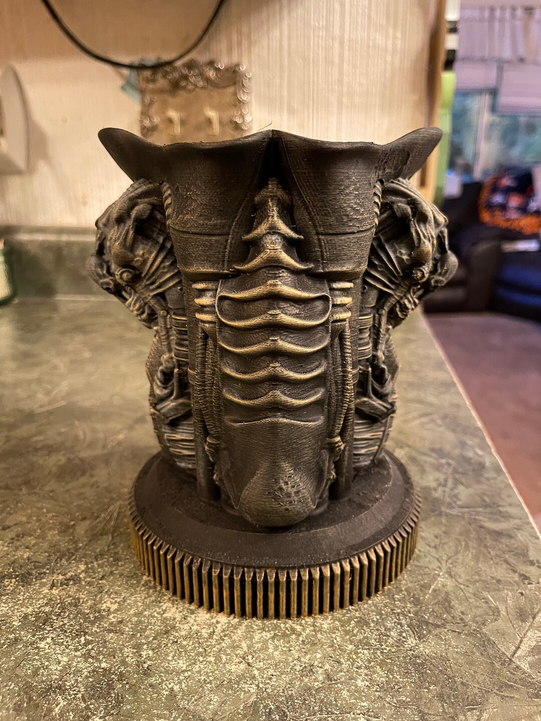 Alien HR Giger Bio Mechanical Engineer Mug for Cans Fully Hand Painted ...