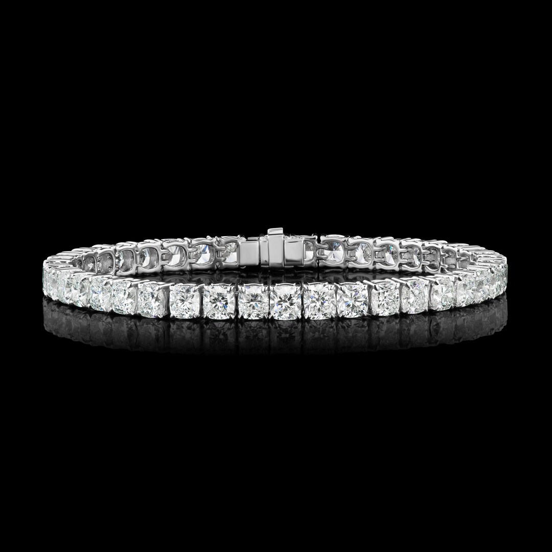 Cushions Straight Line Diamond Bracelet in 18k White Gold ( 19.97 Ct Tw ...
