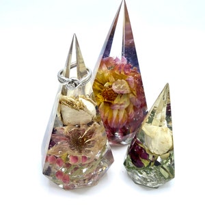Wedding Flower Preservation Ring and Jewelry Holder, Diamond Ring ...
