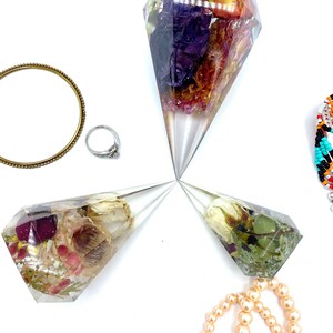 Wedding Flower Preservation Ring and Jewelry Holder, Diamond Ring ...