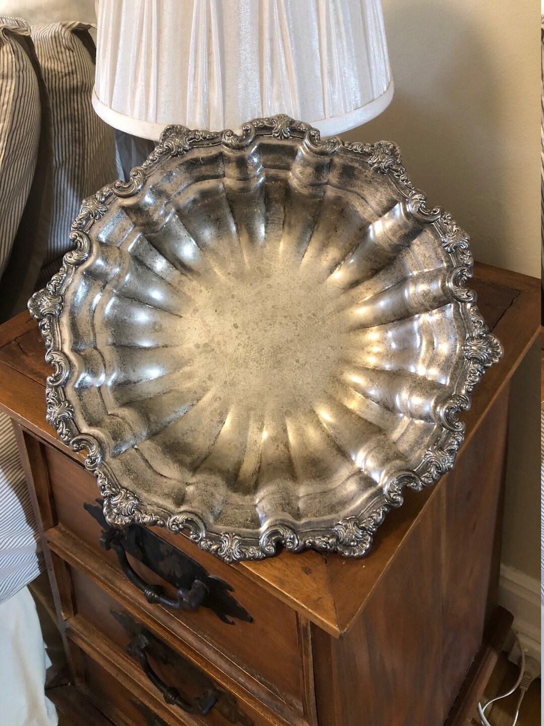 Vintage Silverplated Genuine Viners Round Deep Platter/serving Platter ...