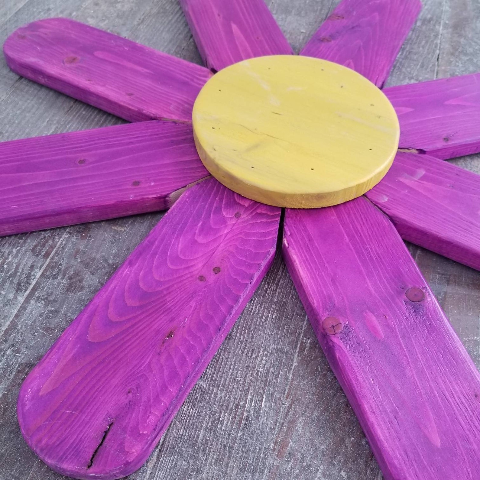 Wooden Daisy Flowers Indoor Outdoor Spring Reclaimed Wood Patio Deck ...