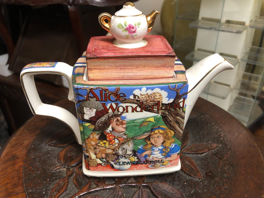 Sadler Alice in Wonderland Vintage Teapot - Etsy Australia