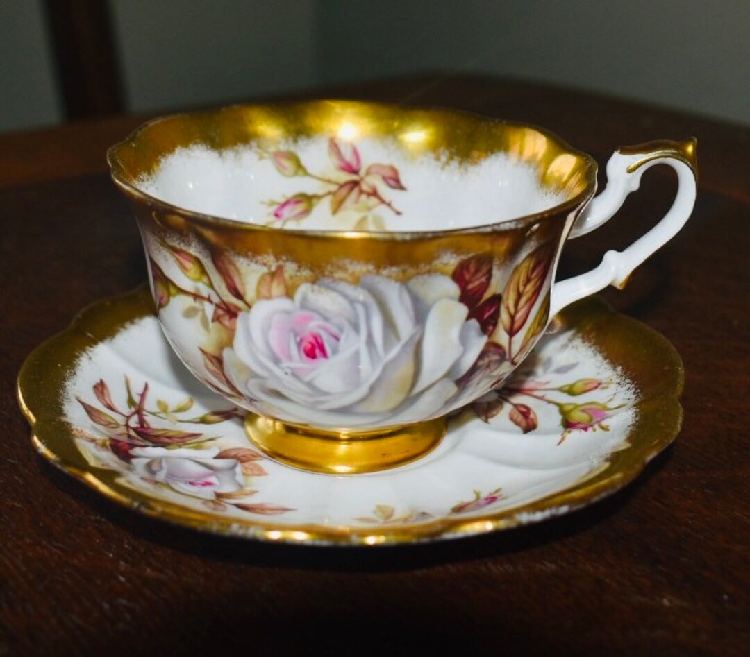 Royal Albert Gold Crest White Rose Tea Cup - Etsy