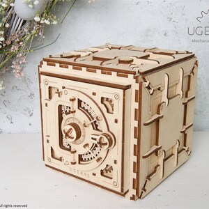 Safe Mechanical Model - Build Your Own Working Secret Lock Box Model by ...