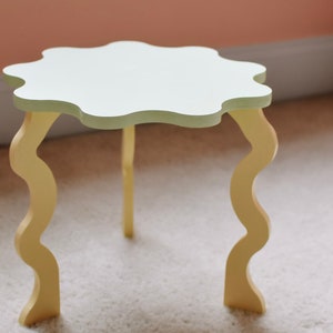 Wavy Plant Stand - Squiggle Plant Stand - Funky Eclectic Decor ...