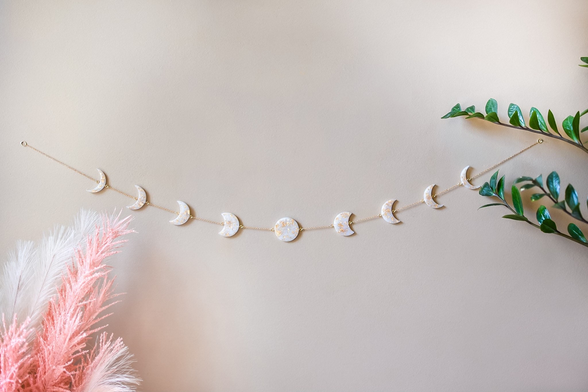 Moon Phase Garland Pearl & Gold - Etsy