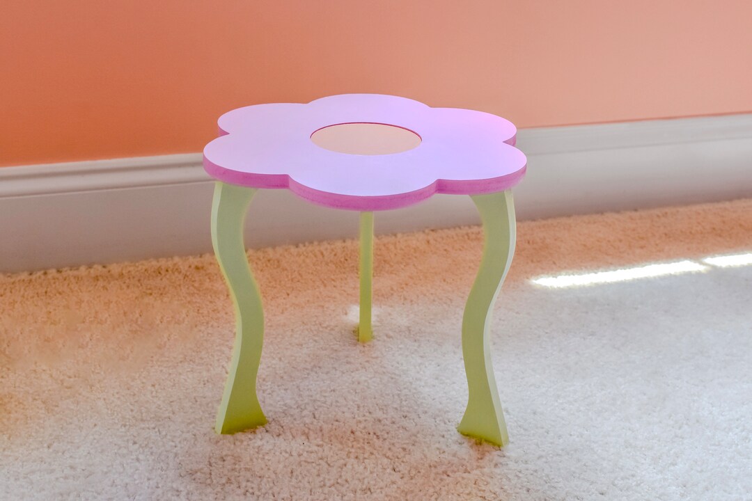 Daisy Flower Plant Stand: Funky Pastel Eclectic Decor - Etsy