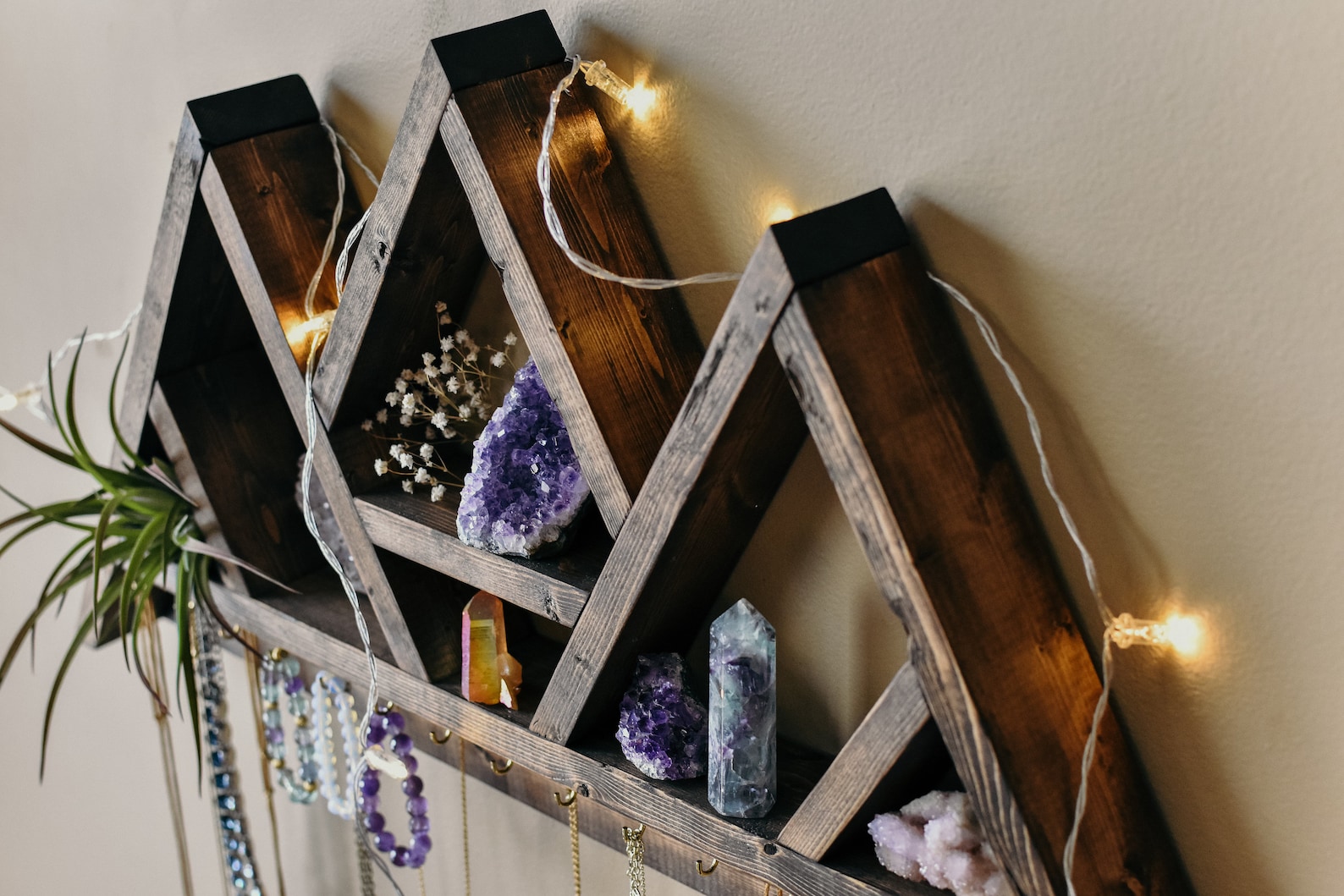 Large Triangle Shelf Jewelry Hanger 30 Hooks - Etsy UK