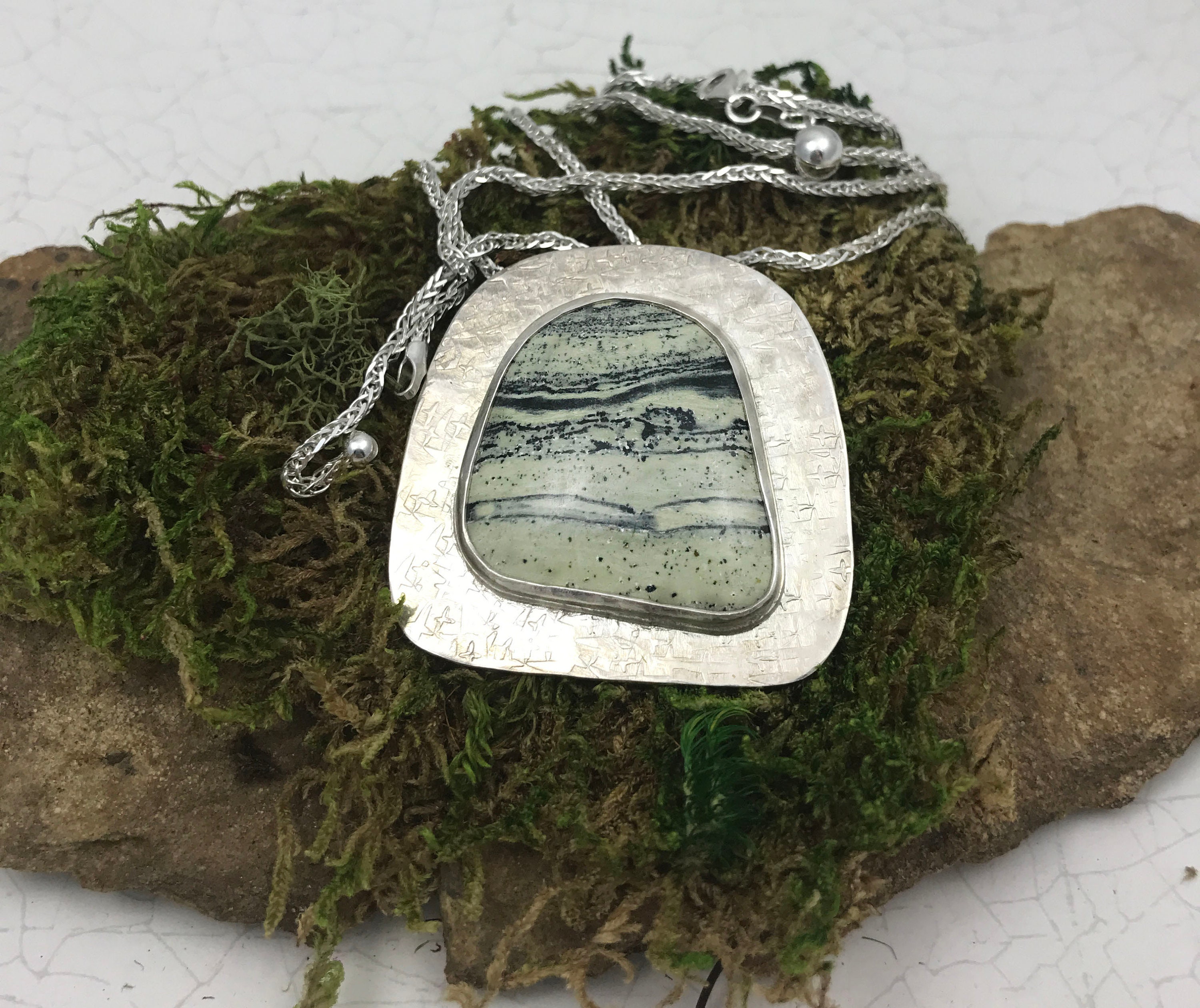 Ricolite Serpentine and Hand Hammered Sterling Silver Pendant ...