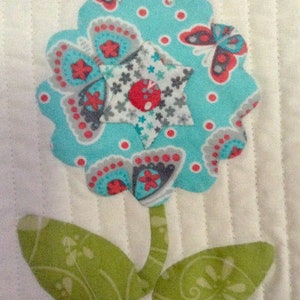 Pdf Applique Baby Quilt Pattern..pdf Applique Lap Quilt Pattern..flower ...