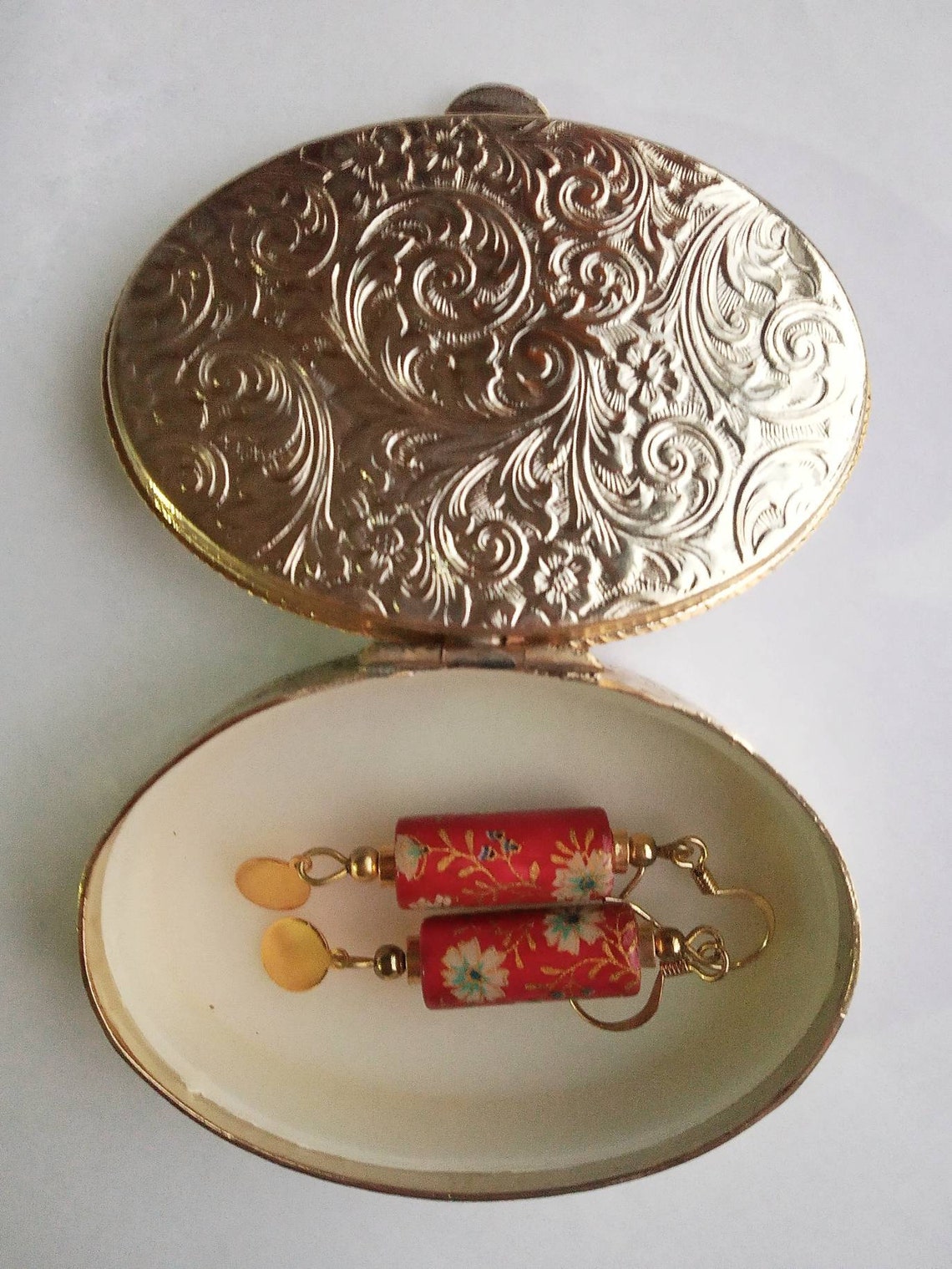 Vintage Pill Case, New Old Stock Small Keepsake Box, NOS Ceramics Pill ...