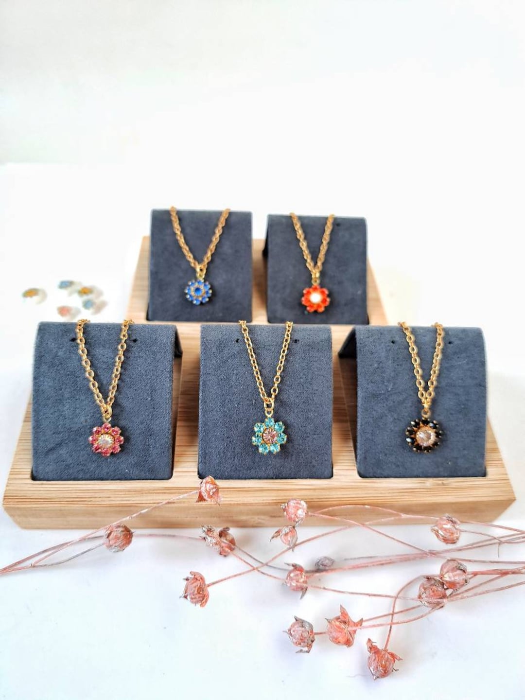 Dainty Crystal Flower Chain Necklace, 24K Gold Plated Chain Necklace (1 ...