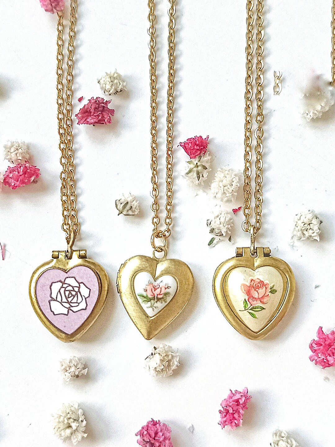 Gold Heart Locket Necklace, Tiny Vintage Heart Necklace, Heart Locket ...