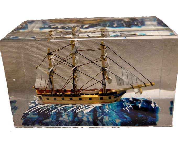 Frigate Model Ship in Resin (2" X 2" X 3 3/8"), Sailing on a Blue Sea ...