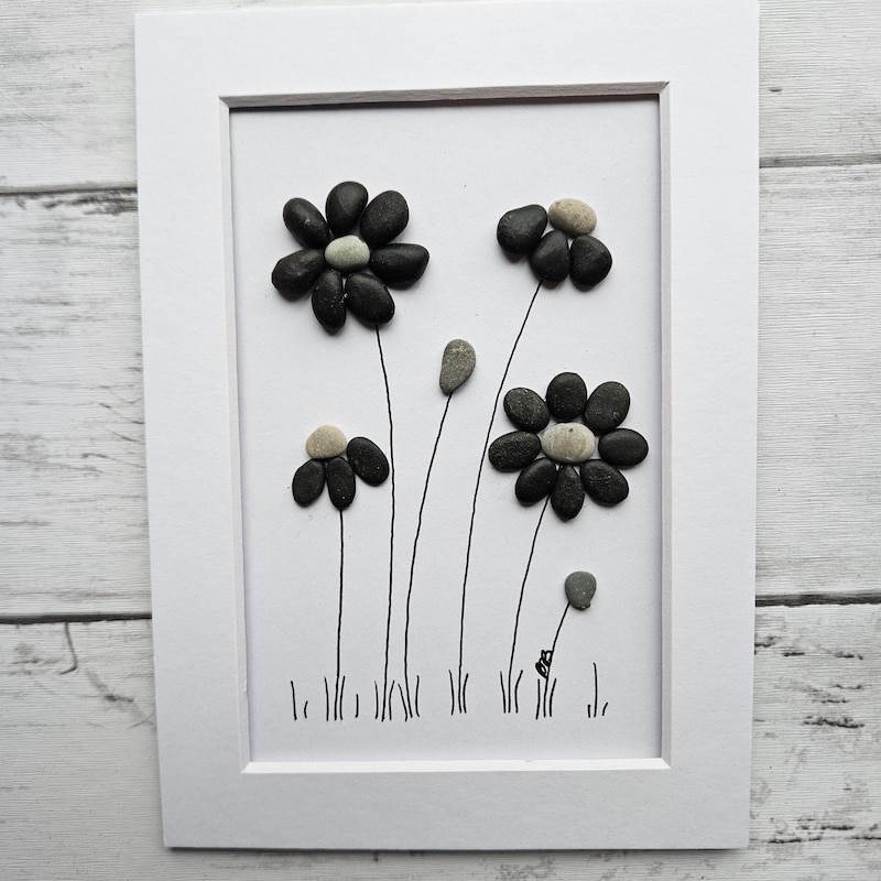 Pebble Flowers - Etsy