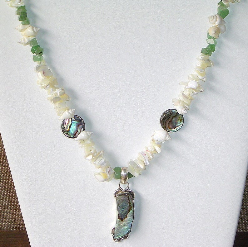 Tropical Paradise Abalone Paua Shell Pendant Necklace and Green ...