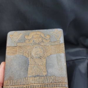 Ancient Sumerian King Gilgamesh With Goddess and Loin Intaglio Tablet ...