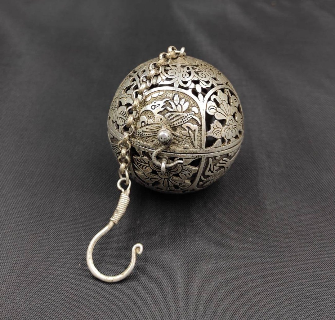 Wonderful Antique Silver Space Ball Unique Carved With Chain Tibetan ...