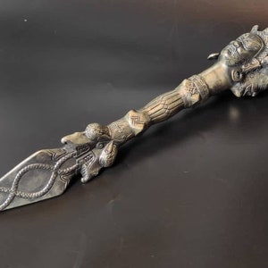 Beautiful Rare Tibetan Ritual Dagger phurba Silver Handcrafted 350 Years Mahakala 3 Face Art ...