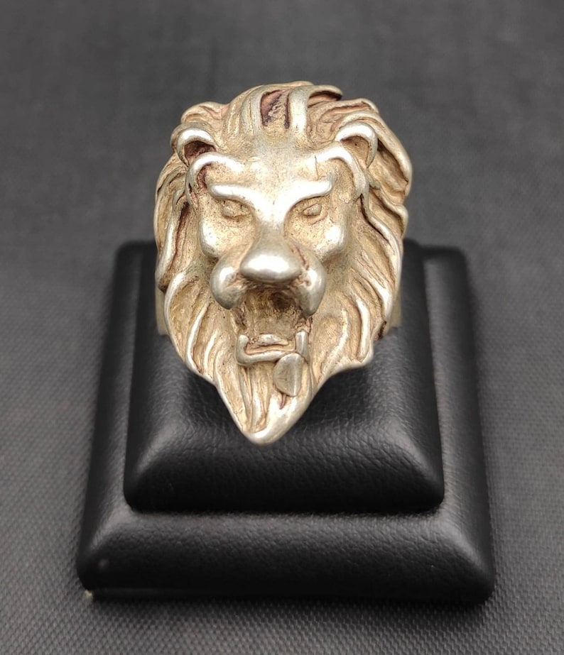 Medival Silver Vintage Unique Nepali Old Silver Loin Head Ring - Etsy