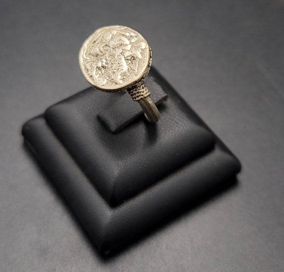 Greek Empire 3rd Century Ancient Silver Ring With Gre… - Gem