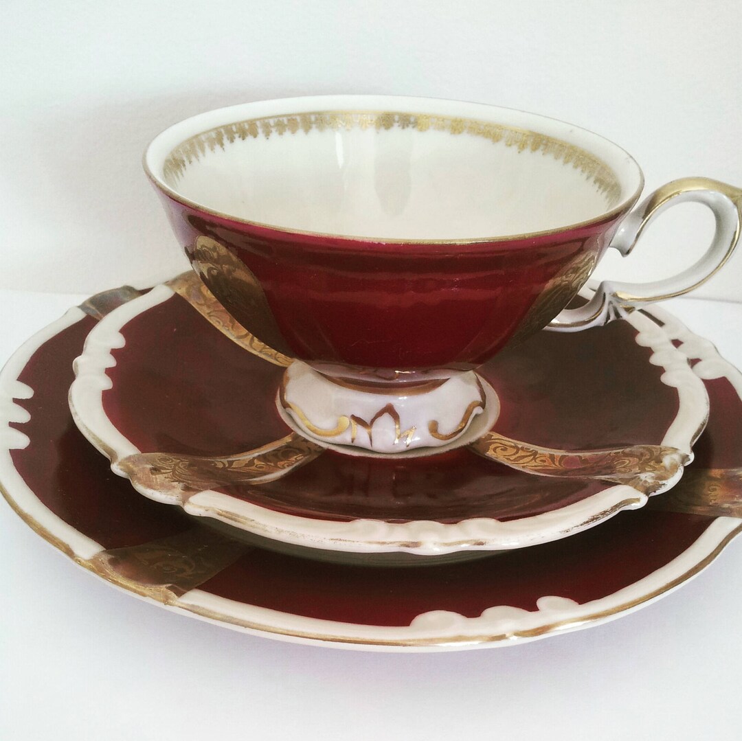 1940s 1950s Vintage Footed Tea Cup Trio - Burgandy Tea Cup Trio - Art ...