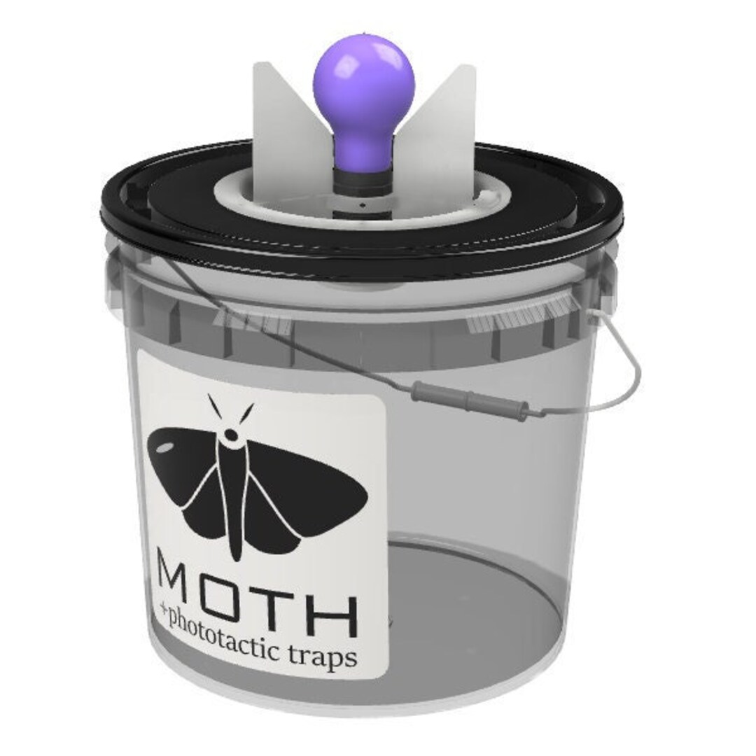 UV Moth Trap, Weather Resistant - Etsy