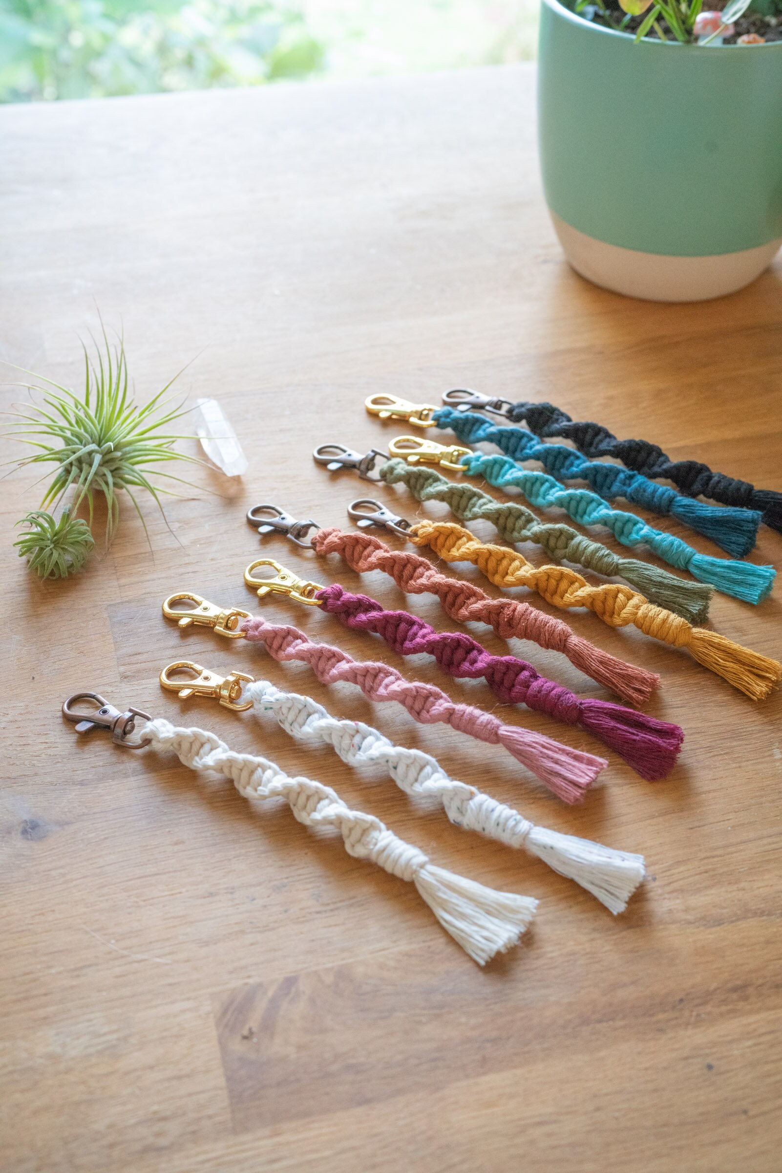 TWIST Macrame Keychain / Macrame Bag Clip / Macrame Gift | Etsy