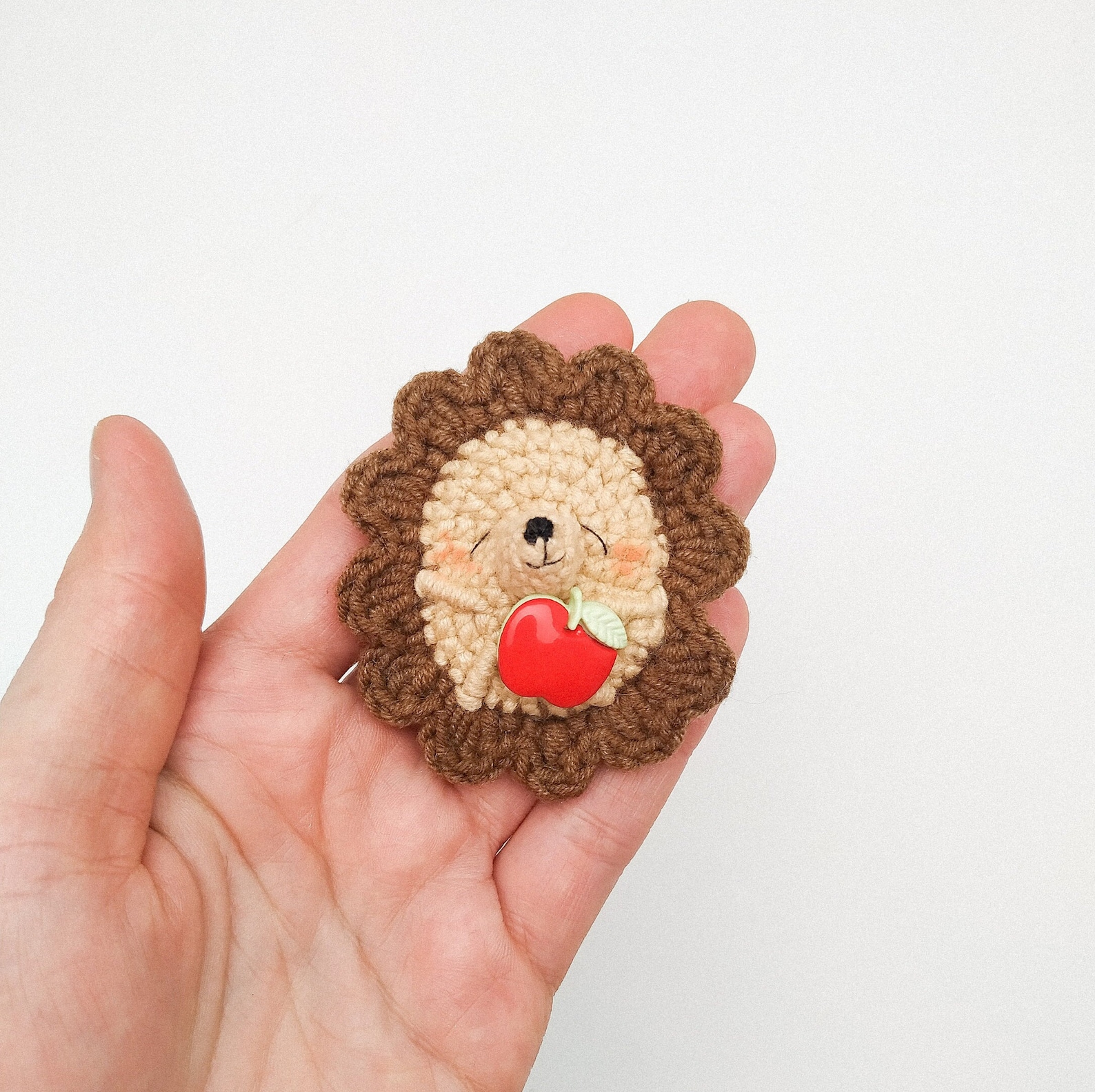Hedgehog Brooch Pattern Crochet Pattern in English Amigurumi - Etsy