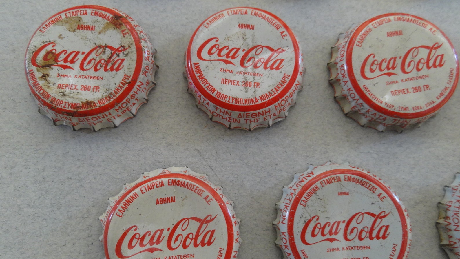 VINTAGE COCA COLA Bottle Caps Lot 10 Greek Coca Cola Lids | Etsy