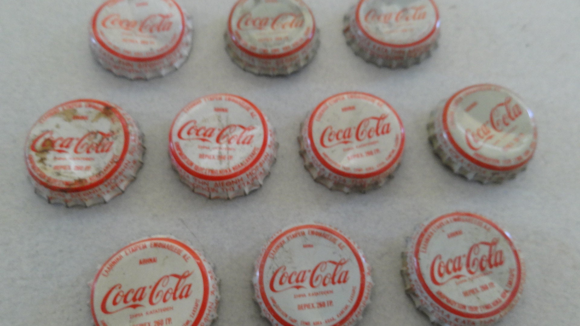 VINTAGE COCA COLA Bottle Caps Lot 10 Greek Coca Cola Lids - Etsy