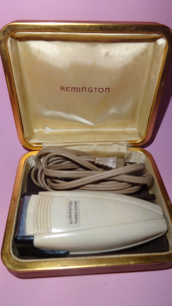 Vtg REMINGTON THREESOME Mod. W Electric Shaver in Original Case Connecticut USA Automatic Mans Shaving Tools Barbers Store Electric Razor Etsy Canada