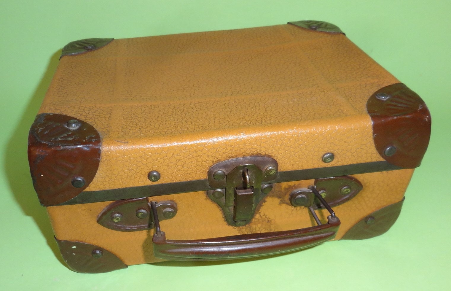 Vtg TINY CHIC SUITCASE 1960's Old Shabby Travel Luggage - Etsy