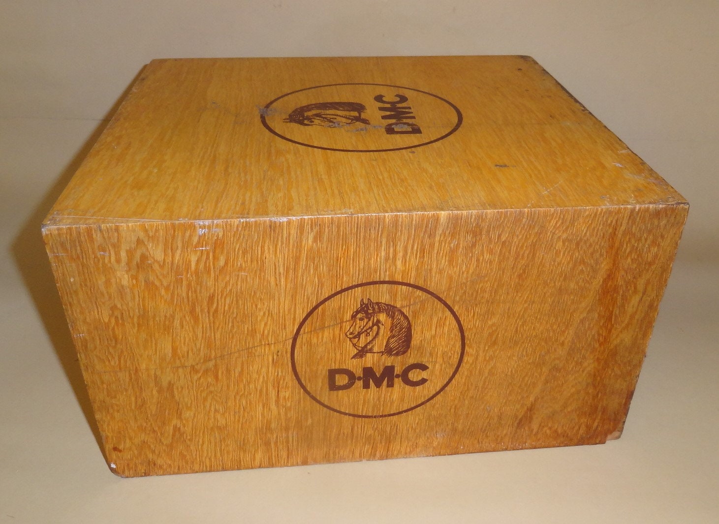 Dmc Thread Storage Chest at Anitra Bourne blog