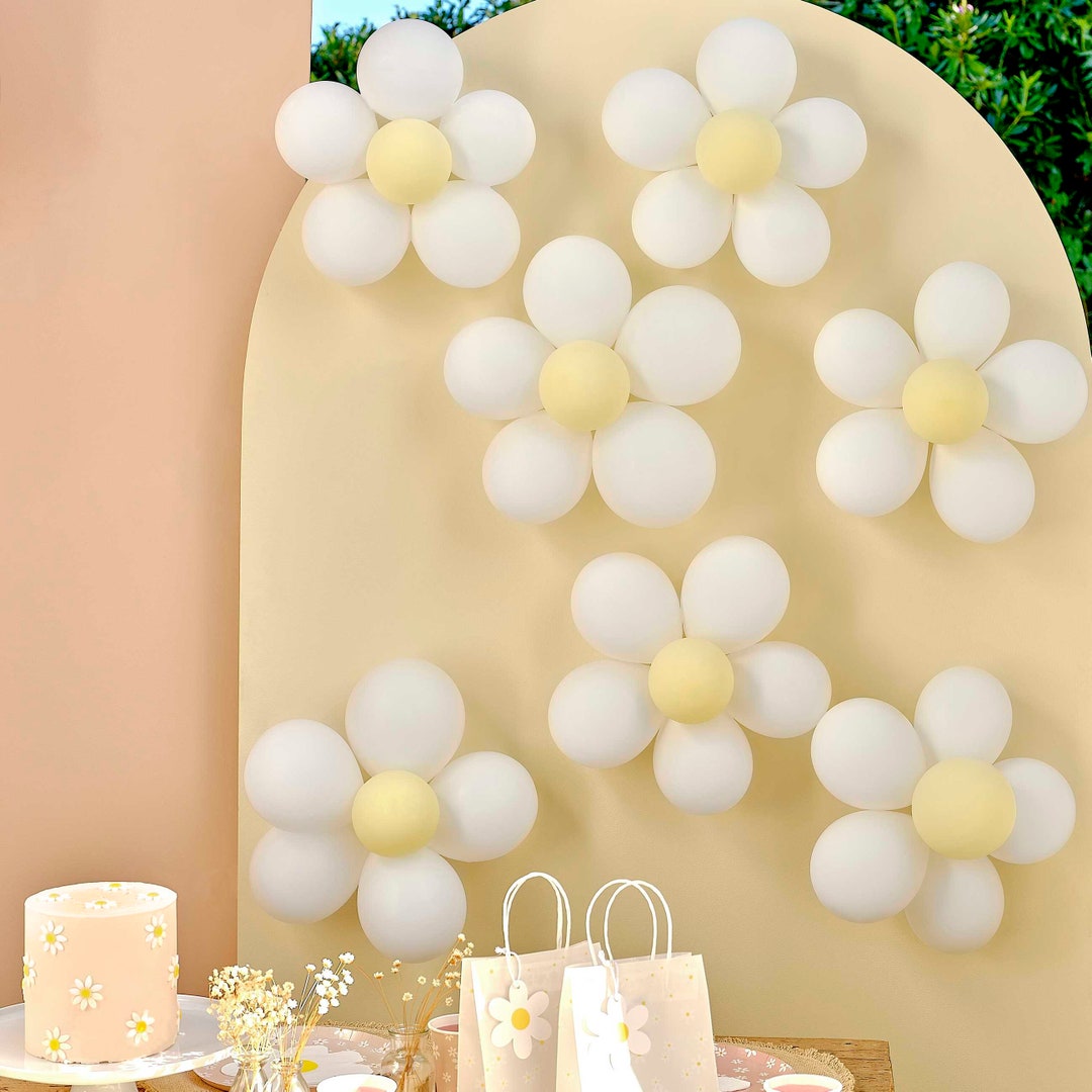 Daisy Balloon Decorations, Floral Balloons, Birthday Backdrop, Birthday ...