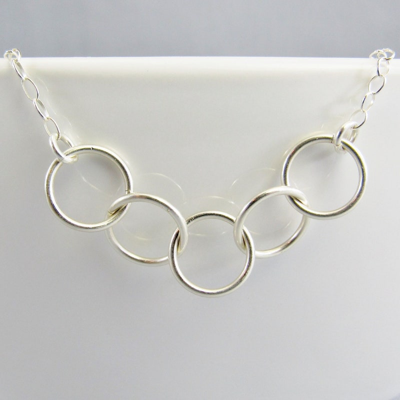 5 Rings Necklace - Etsy