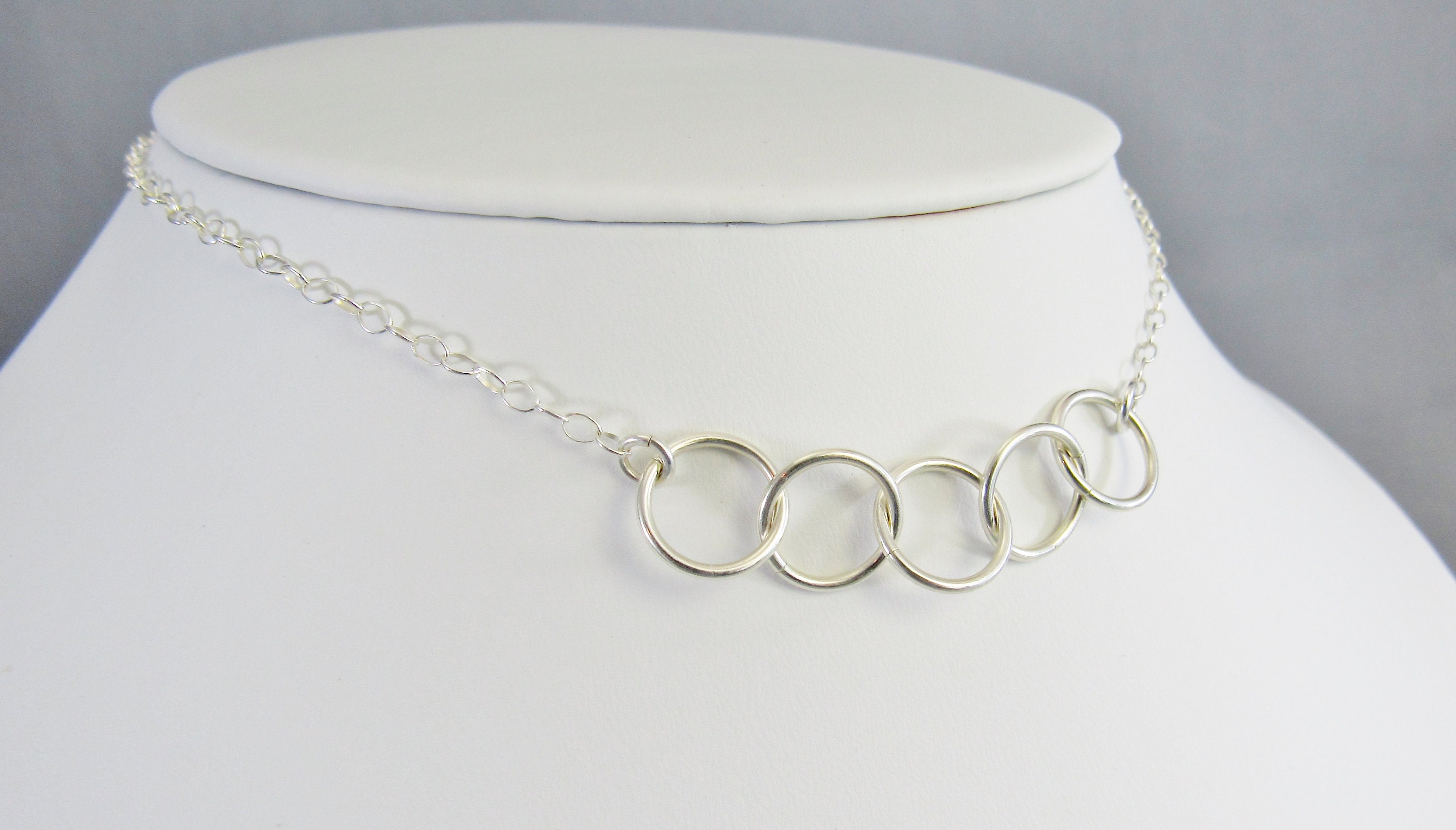Sterling Silver Linked Circles Necklace Five Entwined Etsy