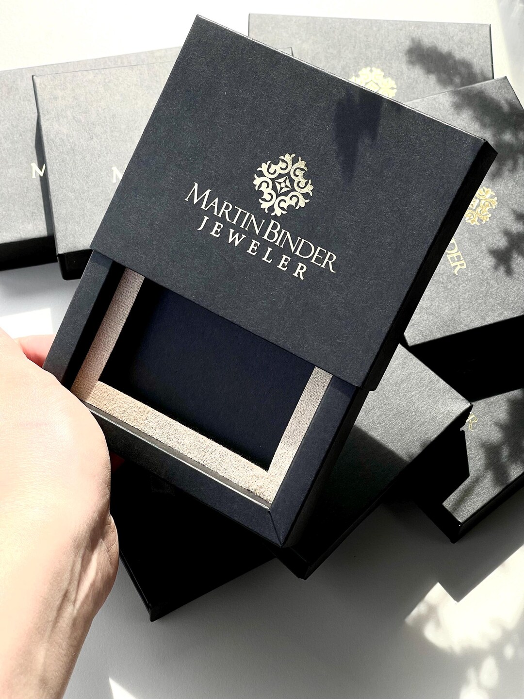 Gold Logo Packaging Box | Gift Packaging for Photo Shoot Certificate ...