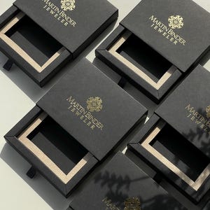 Gold Logo Packaging Box | Gift Packaging for Photo Shoot Certificate ...