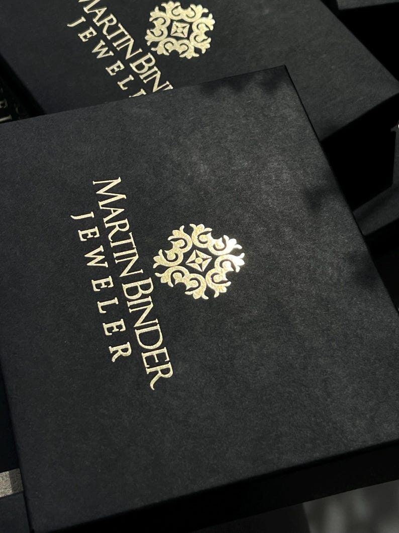 Gold Logo Packaging Box | Gift Packaging for Photo Shoot Certificate ...