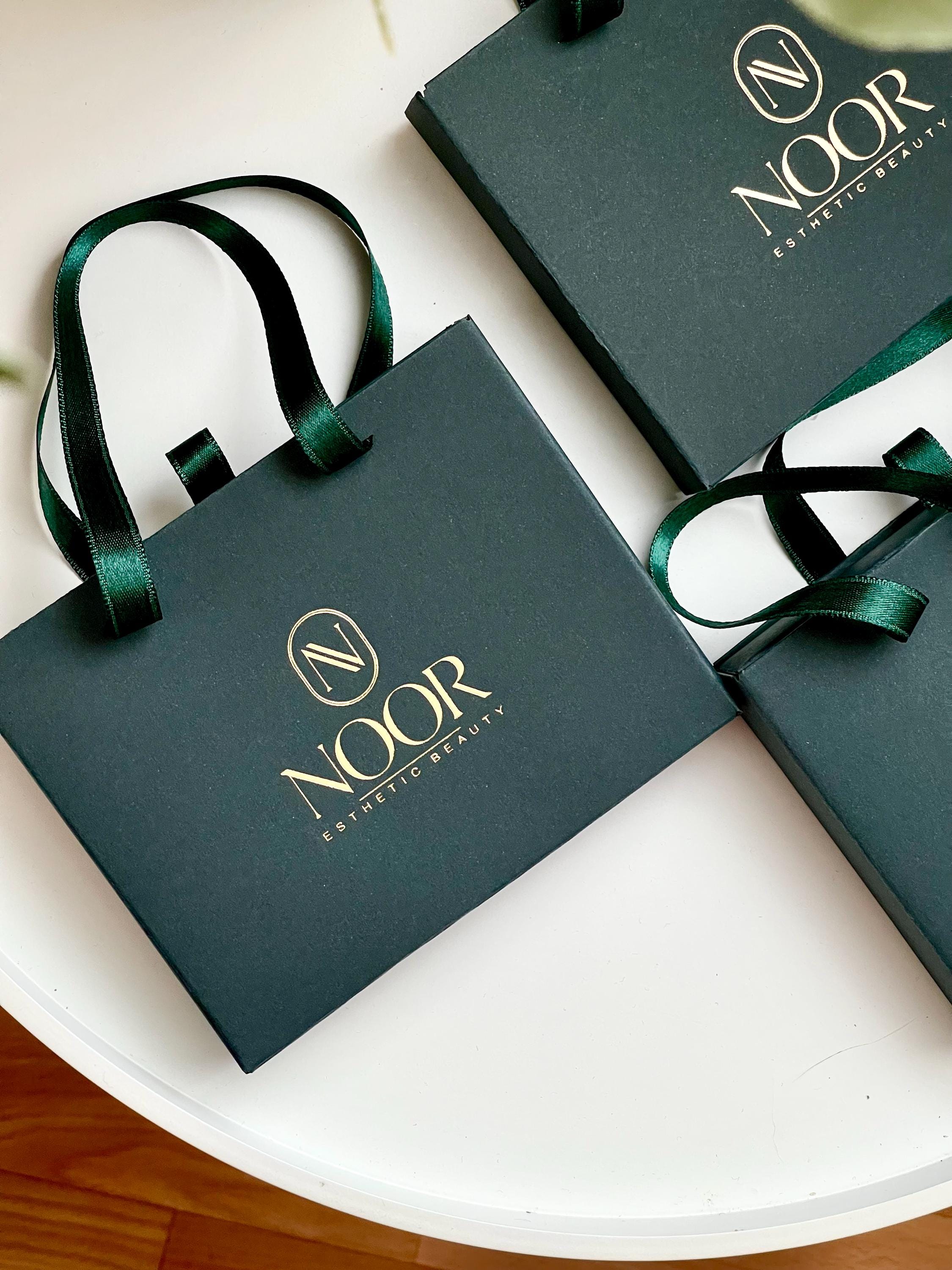 50pcs Dark Green Holiday Gift Card Packaging With Gold Logo | Premium ...