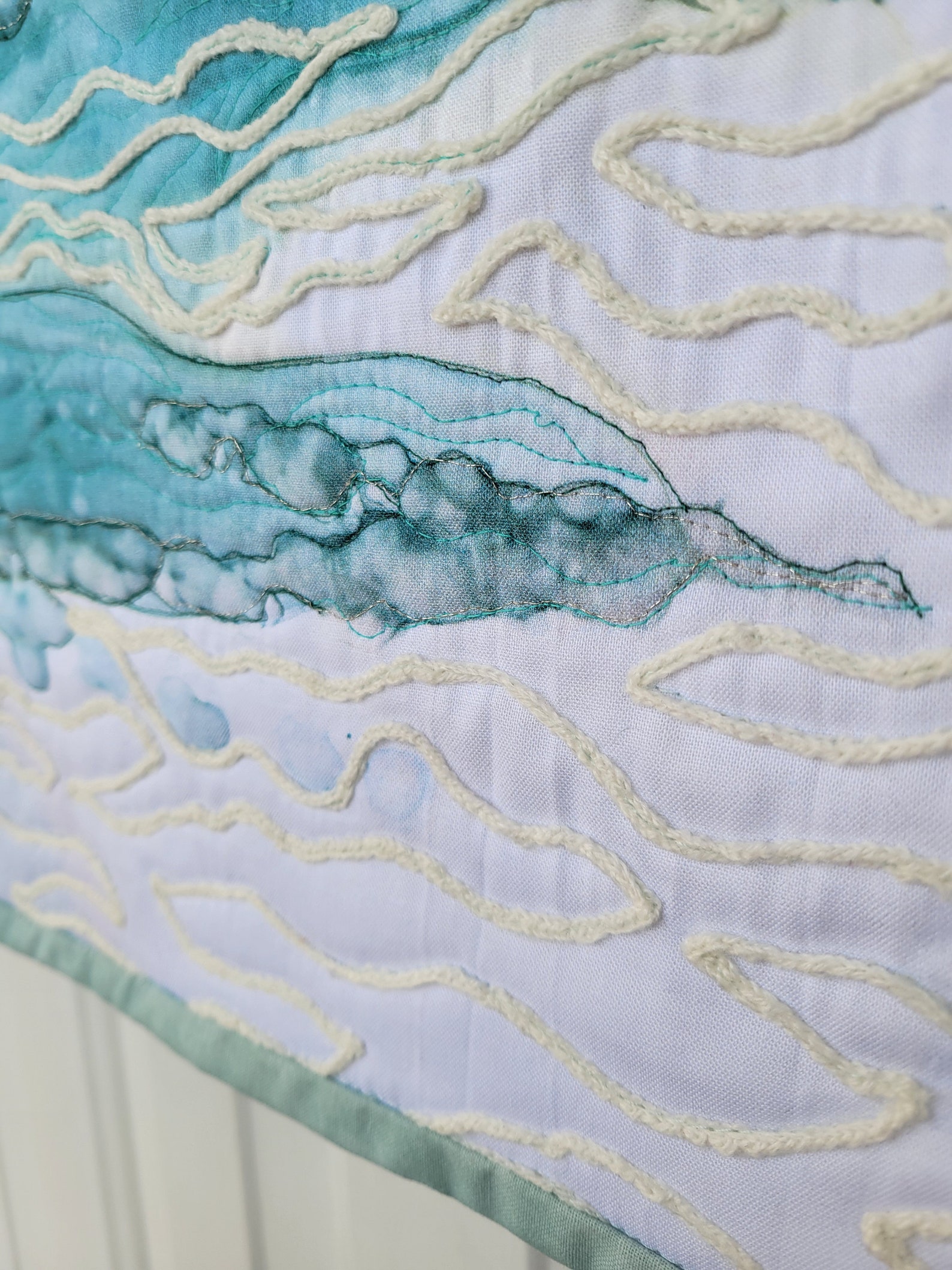 Ocean Waves Art Quilt Wall Hanging 27x20 Quilted Fabric Panel, Yarn ...