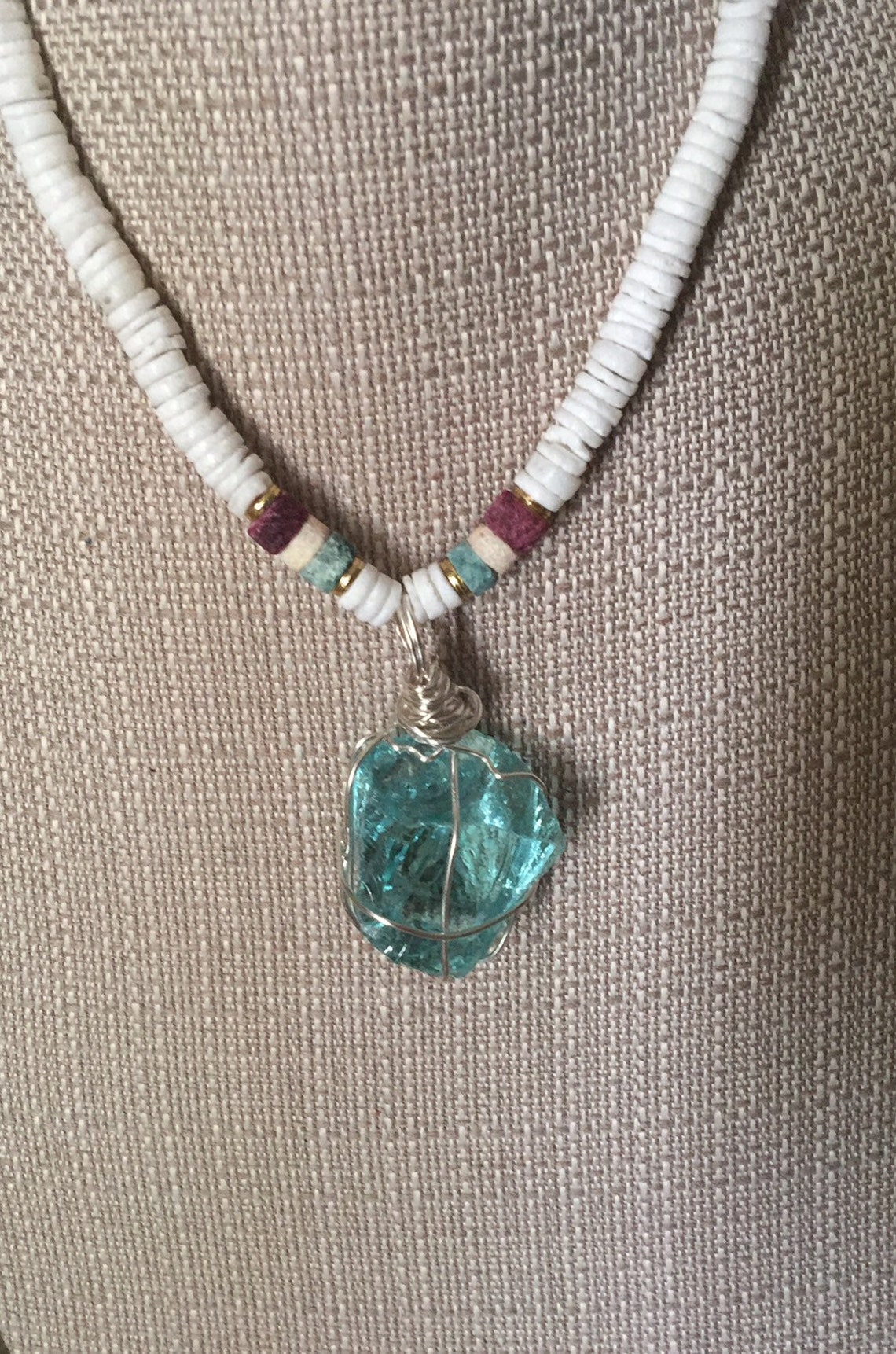 Etherium Mint Andara With Island Style Puka Shell Chip - Etsy