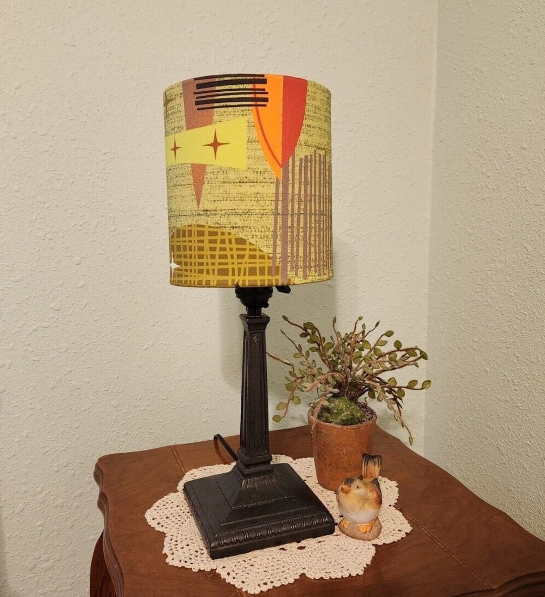 Vintage Cast Metal Decorative Accent Table Lamp Base With Mid-century ...