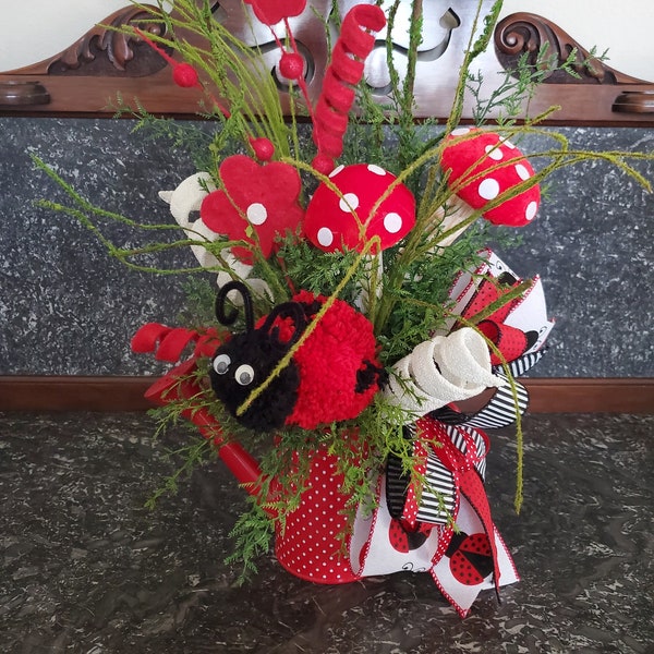 Lady Bug Centerpiece - Etsy