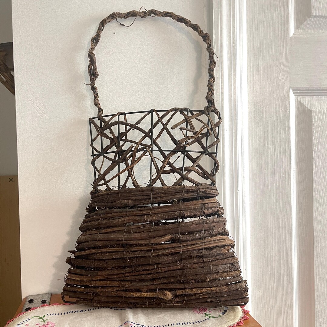 Rustic Woven Vine Wall Basket: Farmhouse Floral Decor - Etsy